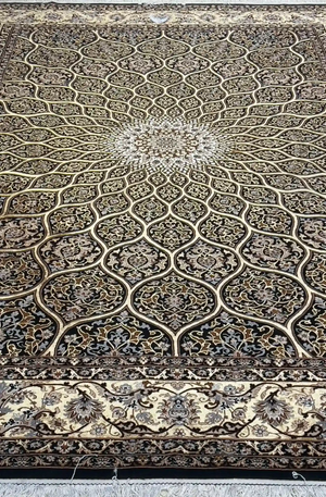 Elegant Black Dome Design Rug by Davarie